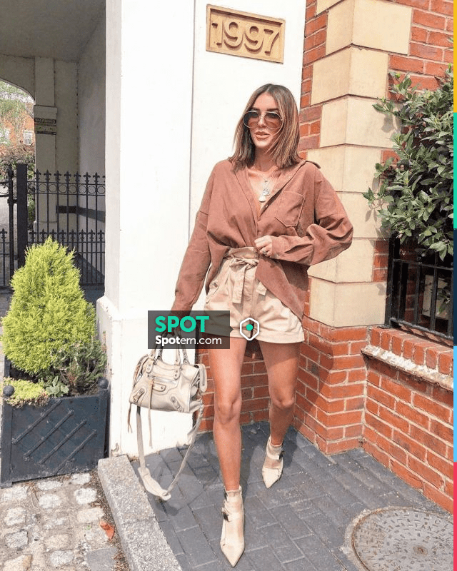 Pantalones cortos a medida de Tara Maynard en la cuenta de Instagram ...