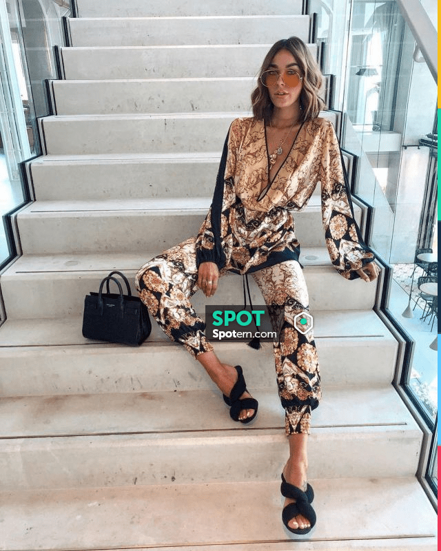 Pantalones impresos de Tara Maynard en la cuenta de Instagram ...