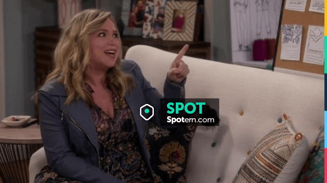 Faux Suede Jacket worn by Kristin Baxter (Amanda Fuller) in Last Man ...