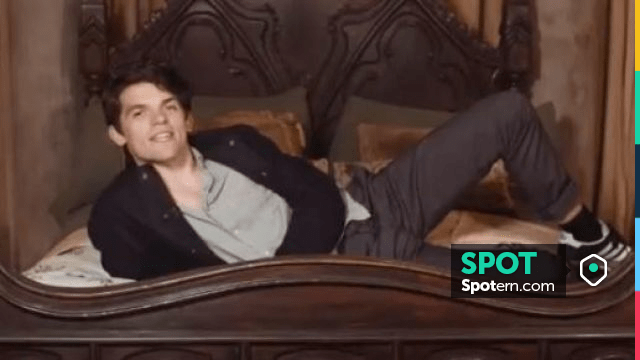 Black Sneakers of Marcus Whitmore (Edward Bluemel) in A Discovery of ...