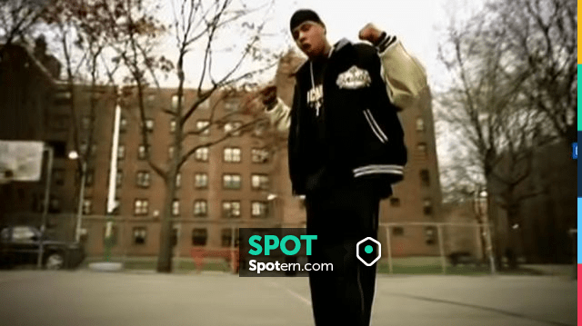 Jogging black Jay-Z in JAY-Z - Anything | Spotern