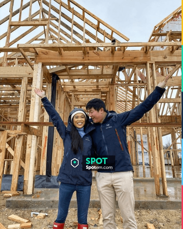 Ca­su­al Jack­et of Hoang-Kim on the Instagram account @hkcung | Spotern