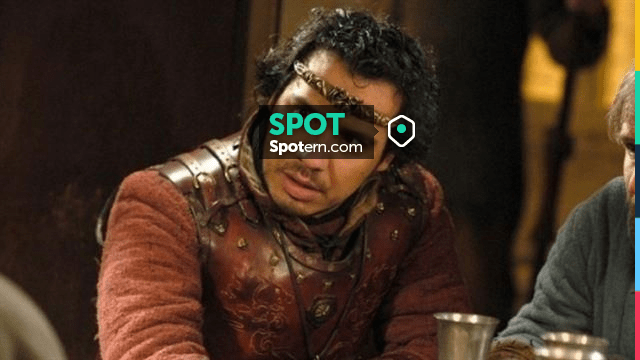 The crown of Arthur, king of Britain (Alexandre Astier) in Kaamelott ...