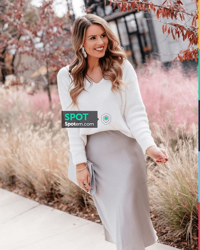 Suéter de cuello en V de Whitney Graham en la cuenta de Instagram ...