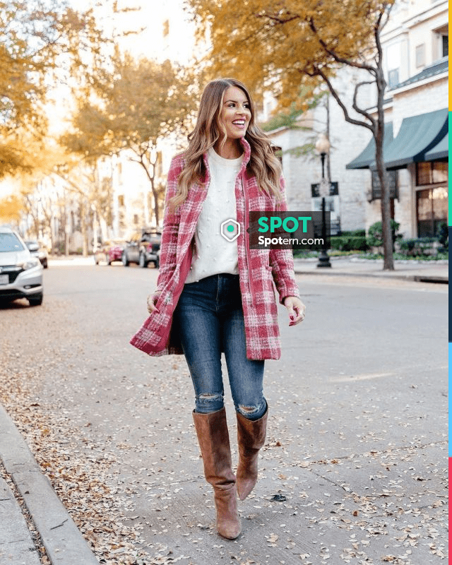 Sweater White of Whitney Graham on the Instagram account @whitswhims ...