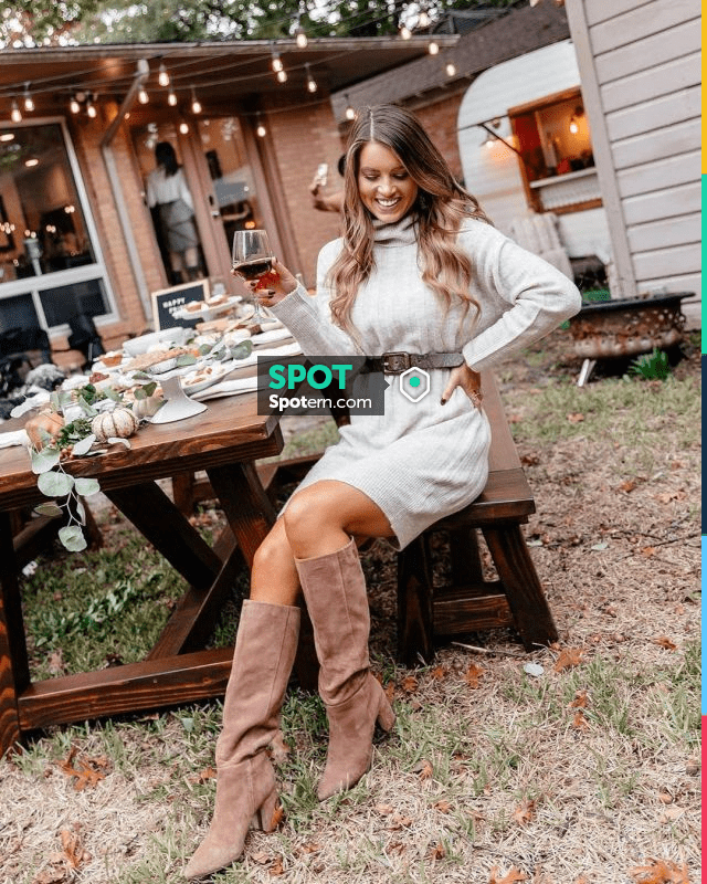 Snake Belt of Whitney Graham on the Instagram account @whitswhims | Spotern