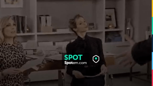 Blue & Red Dot Neck Tie Blouse worn by Mallory Hanson (Brooklyn Decker ...