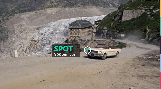 The Ford Mustang Convertible James Bond (Sean Connery) in Goldfinger ...