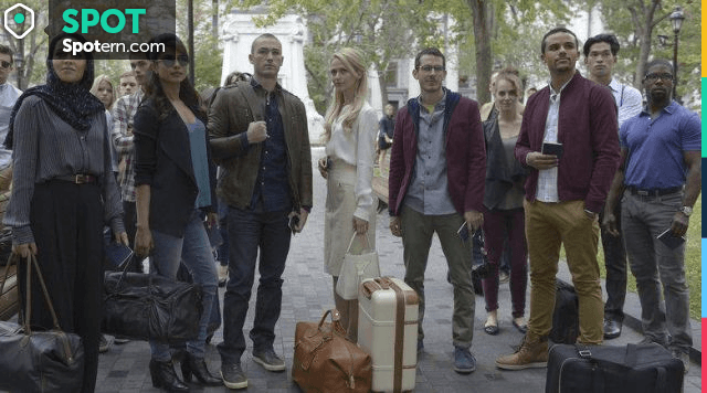 Sunglasses Ray-Ban Alex Parrish (Priyanka Chopra) in Quantico S01E05 ...
