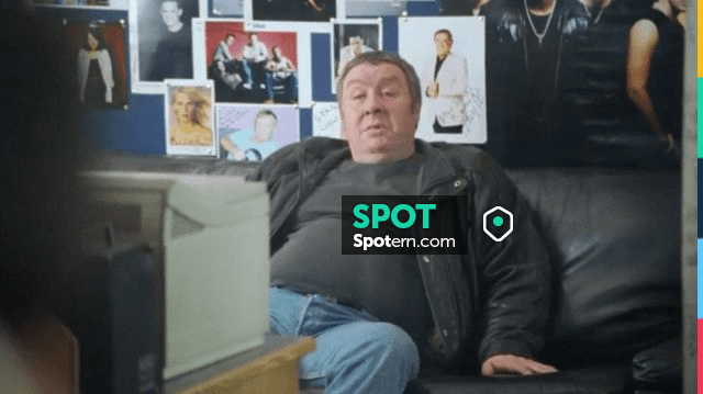 Leather jacket black Joe (Gregor Fisher) in Love Actually | Spotern