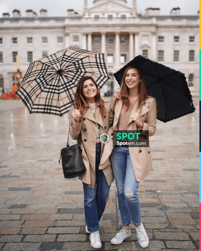 Jersey de Erica Aulds en la cuenta de Instagram @ericaaulds | Spotern