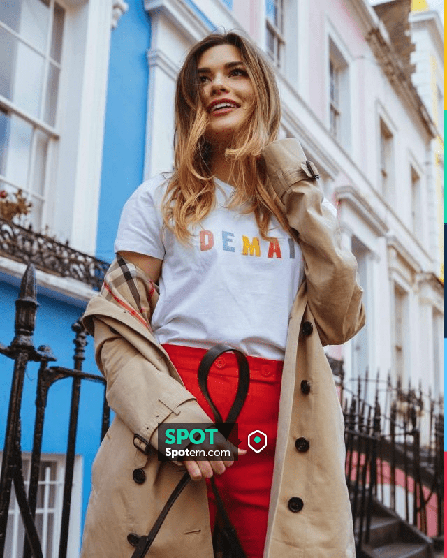 Pants Red of Erica Aulds on the Instagram account @ericaaulds | Spotern