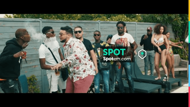 Tshirt versace of Ninho in Sadek - Madre Mia feat. Ninho (Clip official ...