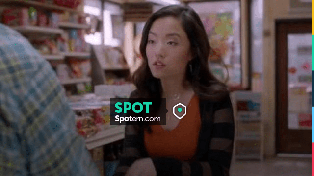 The Storm Neck­lace worn by Janet (Andrea Bang) in Kim's Convenience ...