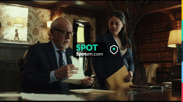 Blue Blazer of Sally (Kerry Frances) in Knives Out | Spotern