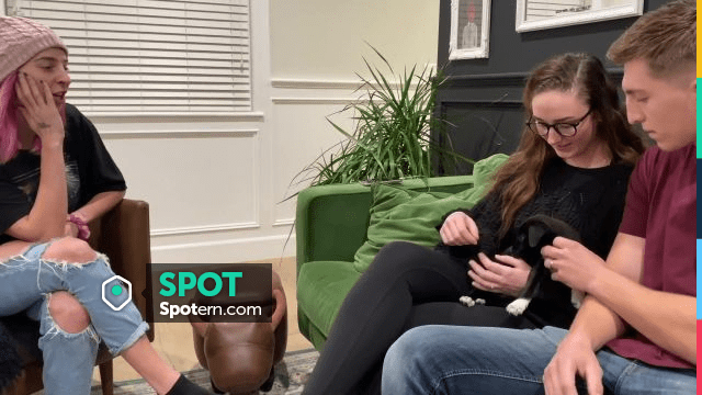 Torn Denim Jeans worn by Gabbie Hanna in Meet My DOG FISH! | Spotern