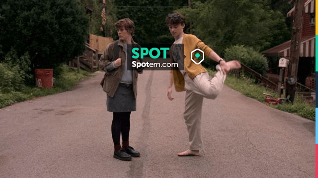 The yellow cardigan of Stanley Barber (Wyatt Oleff) in I Am Not Okay ...