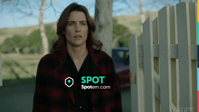 Red Checked Coat worn by Dex Parios (Cobie Smulders) in Stumptown ...