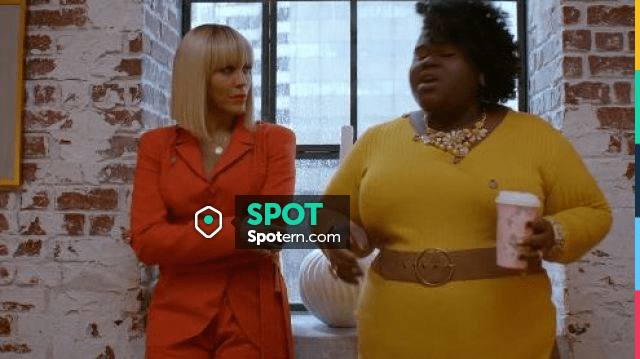 Red Blaz­er worn by Giselle (Nicole Ari Parker) in Empire season 6 ...