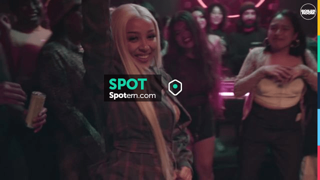 Tartan blazer and pant suit with matching belt worn by Doja Cat in Doja ...