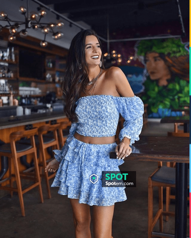Tularosa Di­an­na Skirt of Jaclyn Ram on the Instagram account ...