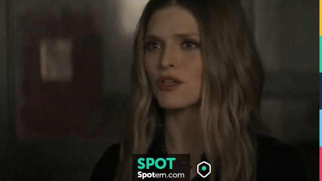 Kendra Scott Sil­ver Pen­dant Neck­lace worn by Eve Blanchard (Molly ...