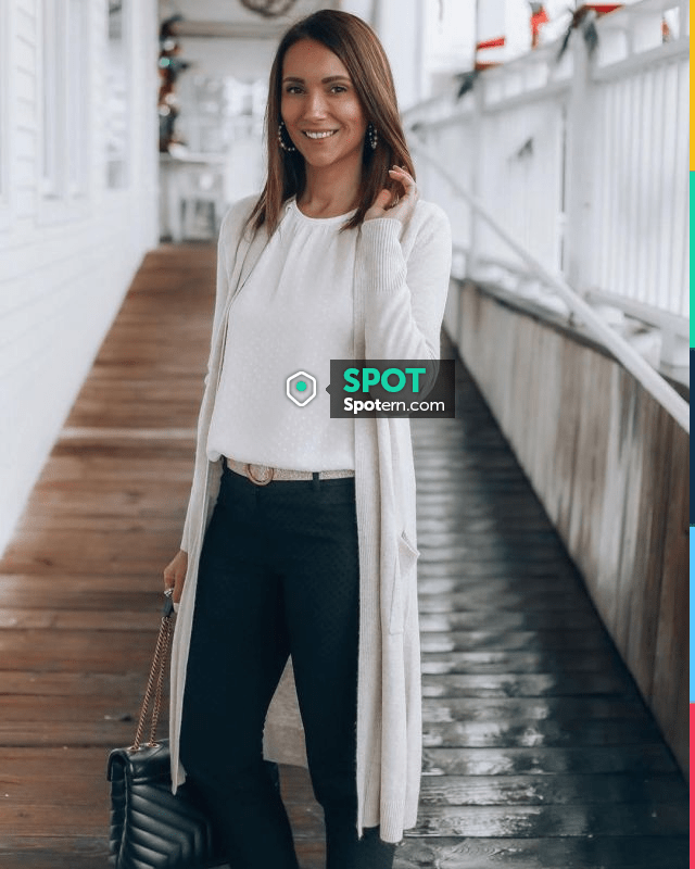 Ruffle Trim Top of Anna Brstyle on the Instagram account @anna_brstyle ...