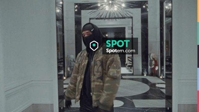 Nike Pro Combat Hyperwarm Hydropull Hood worn by Drake in his Toosie ...