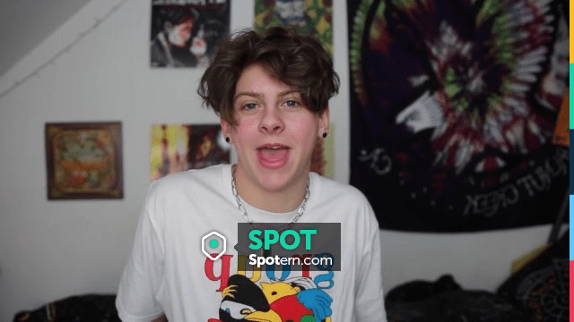 The white t-shirt Group Hug 'Native Australian Animals' worn by Noah ...