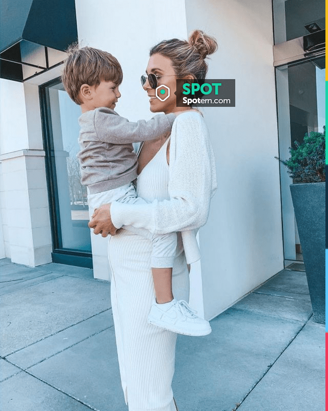 Small Polarized Round Sunglasses of Becky Hillyard on the Instagram ...
