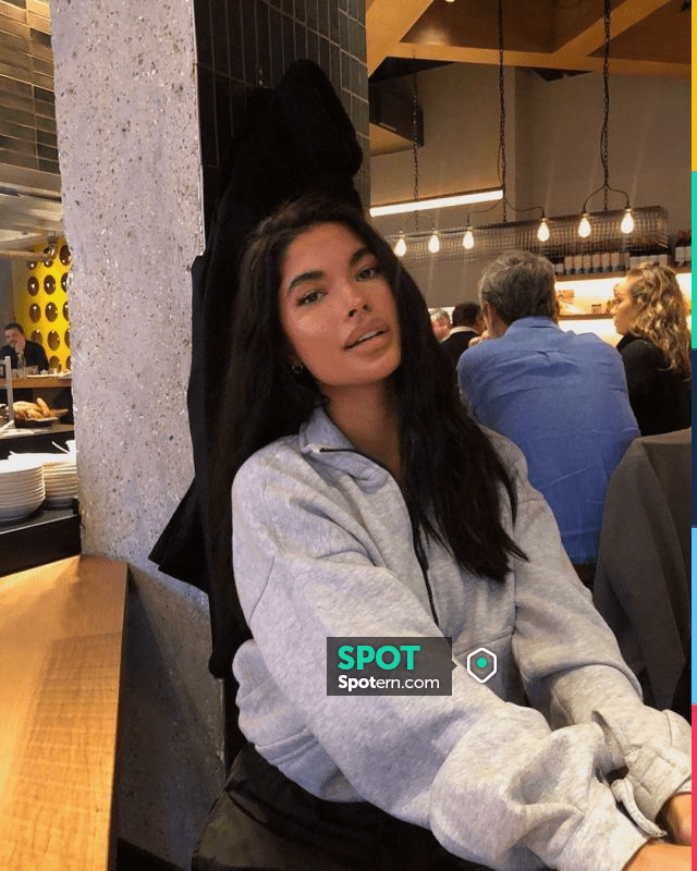 PrettyLittleThing Gris de Base Surdimensionné Front Zip Pull de Aisha ...