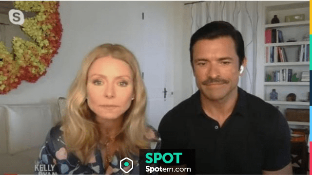 Morgan Lane katelyn Fiona Printed Satin Pajama Set worn by Kelly Ripa ...