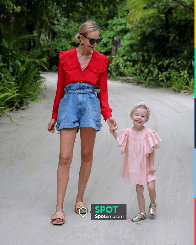 Bottega veneta San­dals of Hannah Strafford-Taylor on the Instagram ...