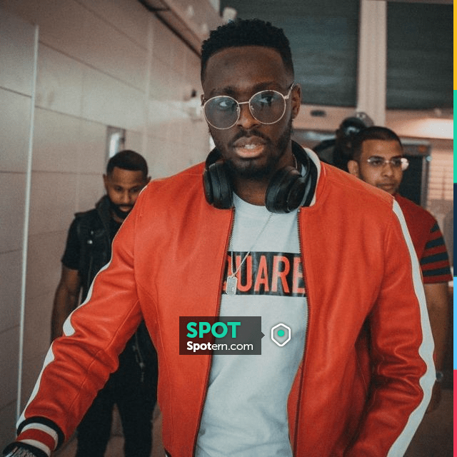 Le t-shirt à logo Dsquared2 de Dadju sur son compte Instagram @dadju ...