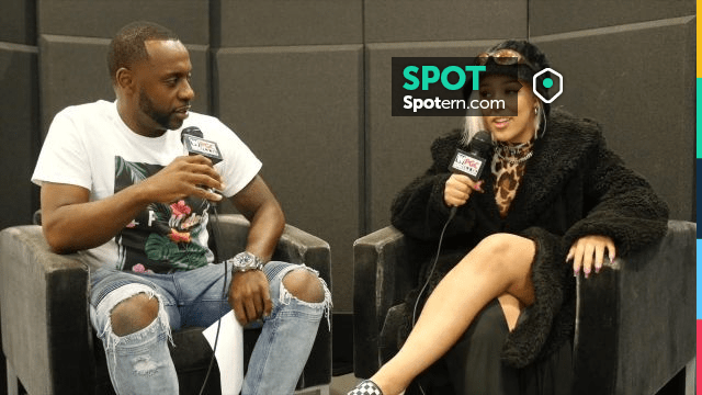 Le bob fourrure de Doja Cat dans la vidéo YouTube Doja Cat Talks New ...