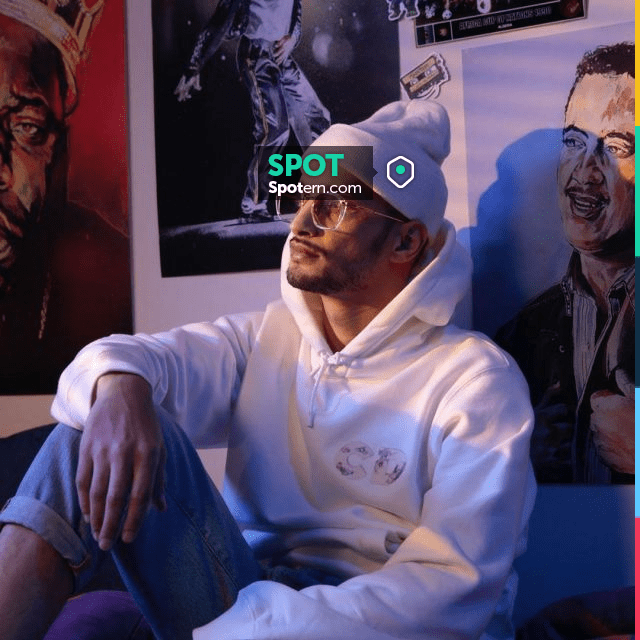 Le bonnet blanc de Soolking sur son compte Instagram @soolkingofficiel ...