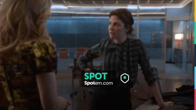 Stripe Asym­met­ri­cal Pleat Top worn by Taylor Rentzel (MacKenzie ...