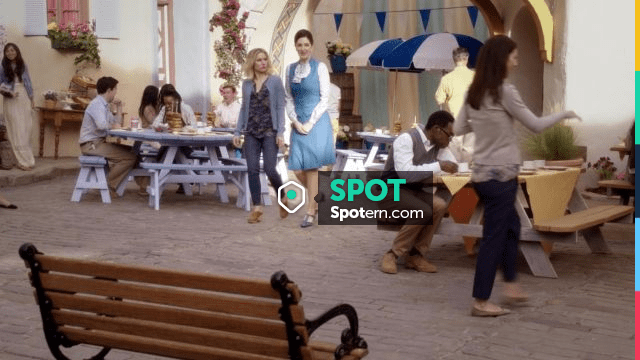 Shoes type slippers worn by Eleanor Shellstrop (Kristen Bell) in The ...