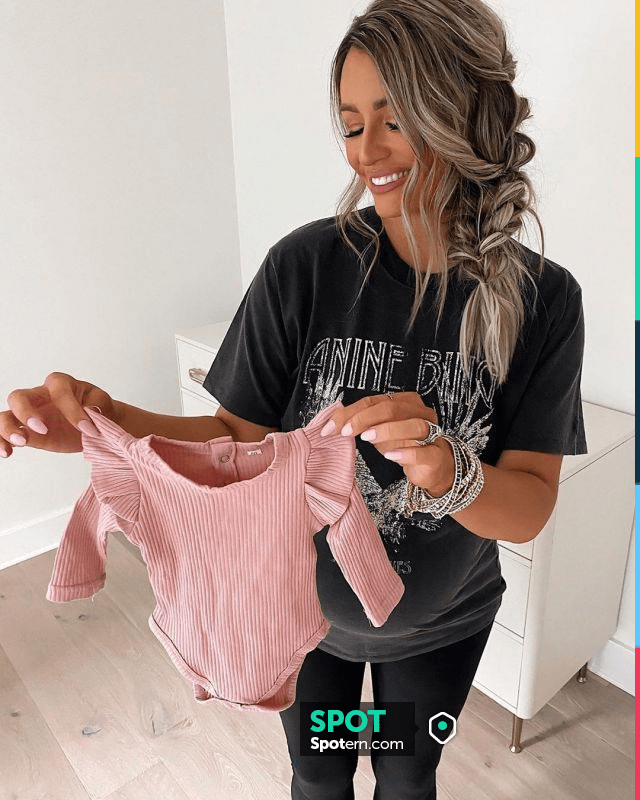 Mama Faux Cuir Leggings de Maternité de Sarah Knuth sur l'Instagram ...