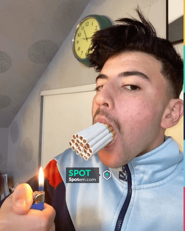 La veste de survêtement Puma iconic portée par Just Riadh sur son ...