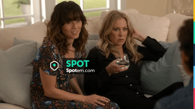 Boho Dress worn by Judy Hale (Linda Cardellini) in Dead to Me (S02E02 ...