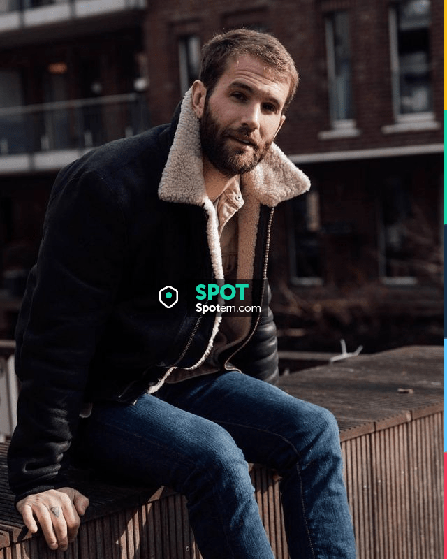 Wool Jack­et With Faux Fur Col­lar worn by Andre Hamann on his ...