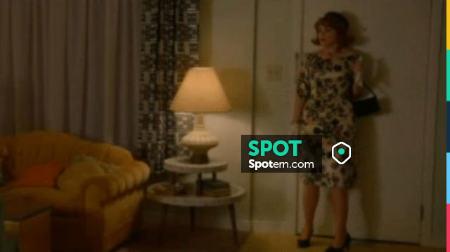 White floral dress worn by Beth Ann Stanton (Ginnifer Goodwin) in Why ...