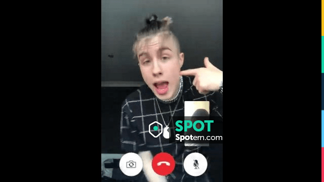 Plaid T-shirt worn by BVDLVD in LOVE SEPT. - INTENTIONS [HEN$HAW ...