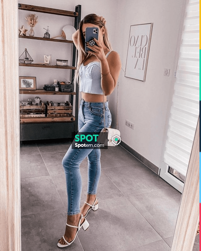 The shoulder bag white Laura R, on his account Instagram @laura_r | Spotern