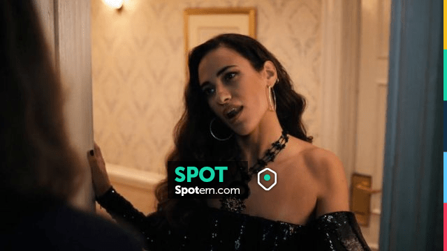 Black necklace worn by Mita Xenakis (Melissanthi Mahut) in Eurovision ...