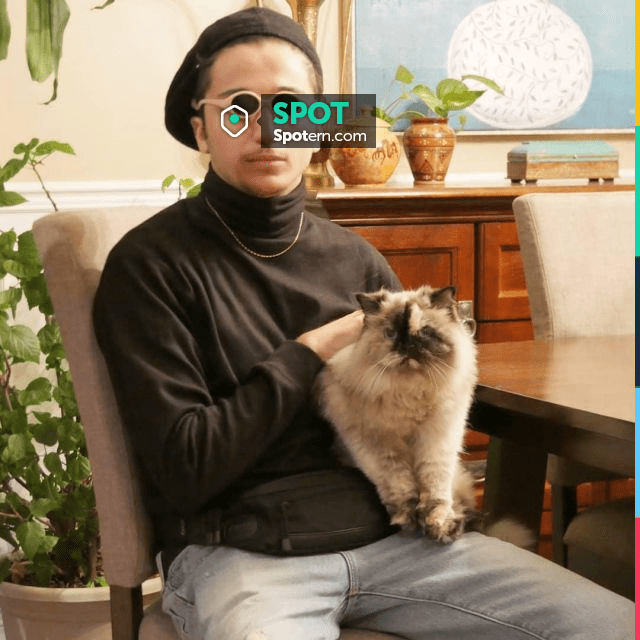 The pink sunglasses of Mahdi Ba on his account Instagram @mahdiba | Spotern