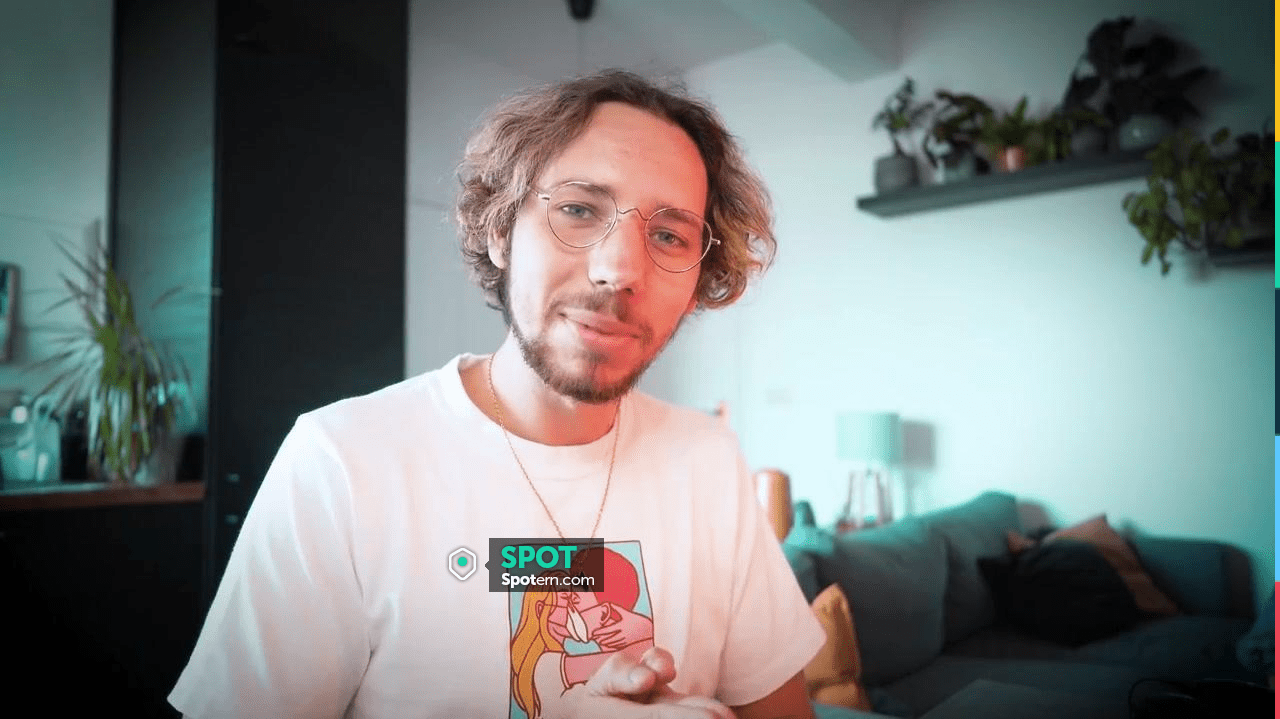 Tee shirt de Baloo Baloo dans la vidéo Je critique et redesign vos ...