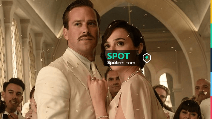 Earrings worn by Linnet Ridgeway Doyle (Gal Gadot) in Death on the Nile ...