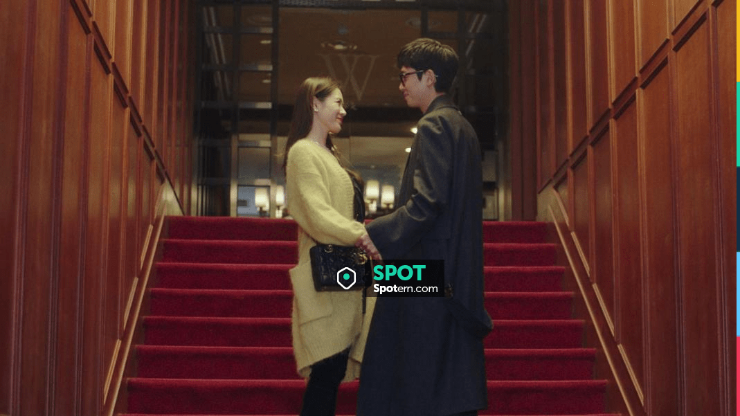 Date outfit of Yoon Se-ri (Son Ye-jin) in Crash Landing on You (S01E01 ...